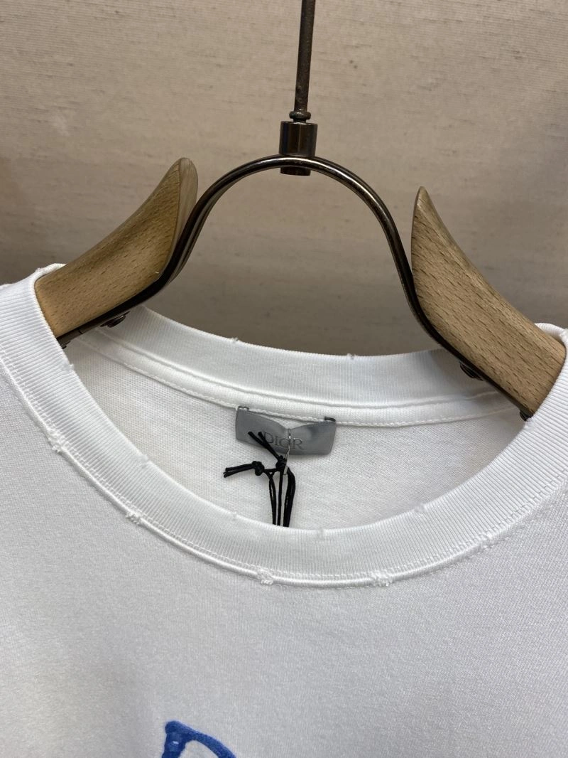 Low-cost Christian Dior T-Shirts