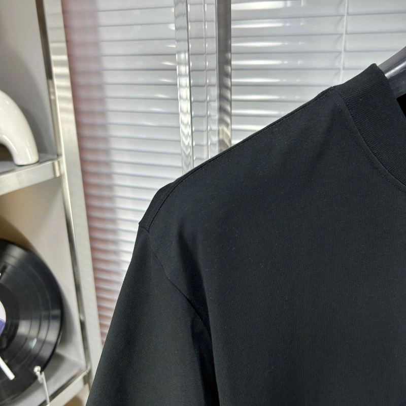Value-priced Christian Dior T-Shirts