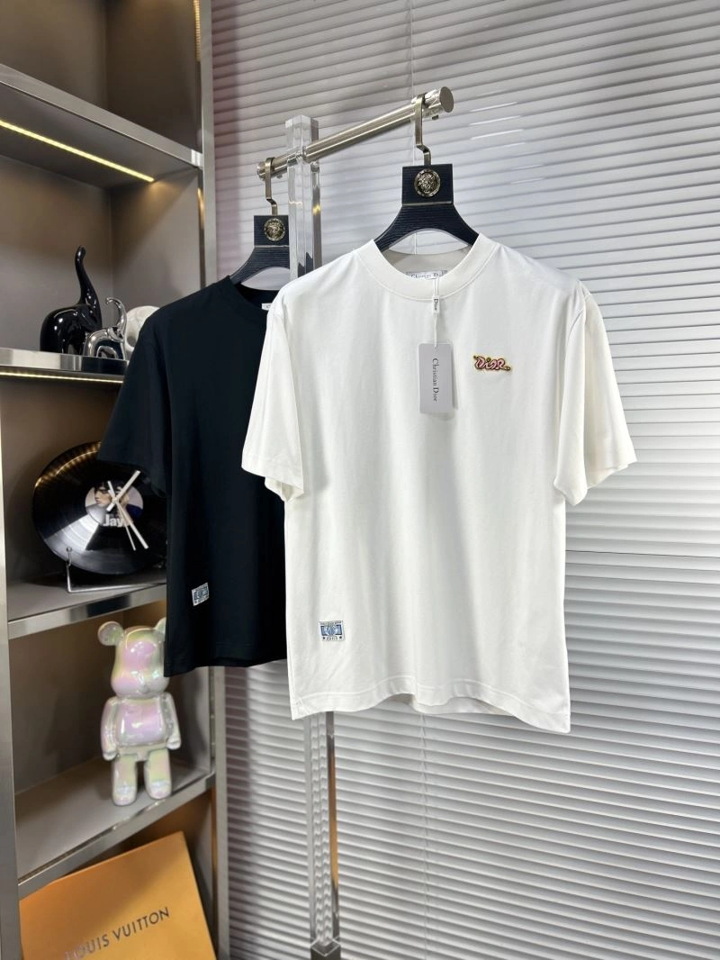 Value-priced Christian Dior T-Shirts