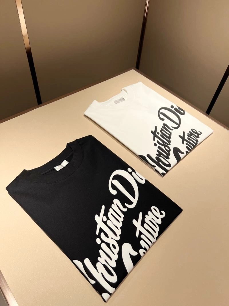 Official Christian Dior T-Shirts