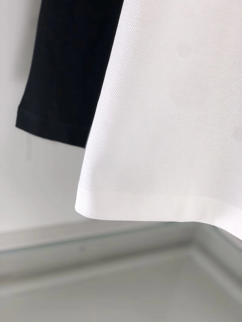 Accurate model Christian Dior T-Shirts
