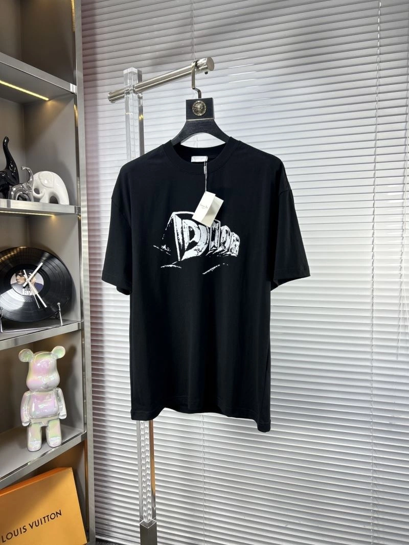 Christian Dior T-Shirts