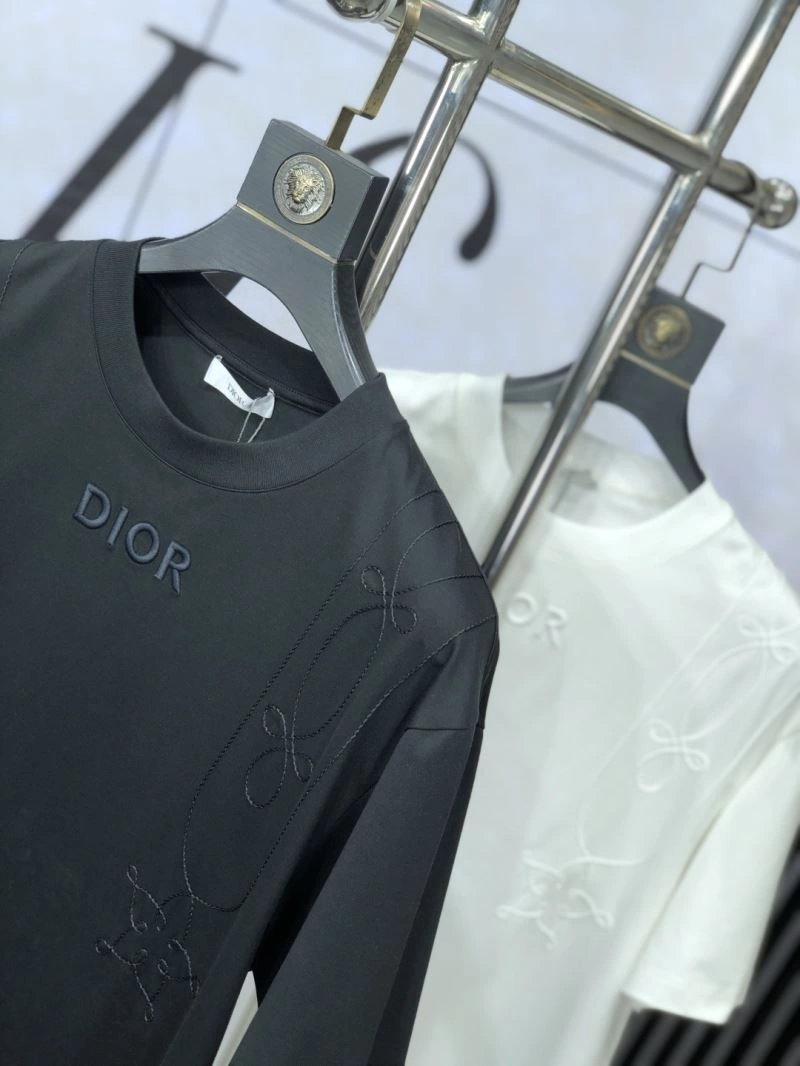Indistinguishable Christian Dior T-Shirts