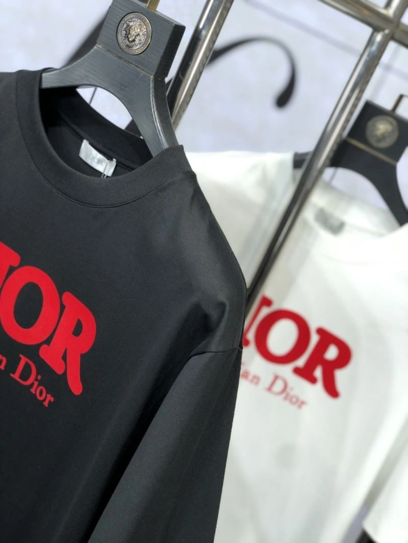 Bargain Christian Dior T-Shirts