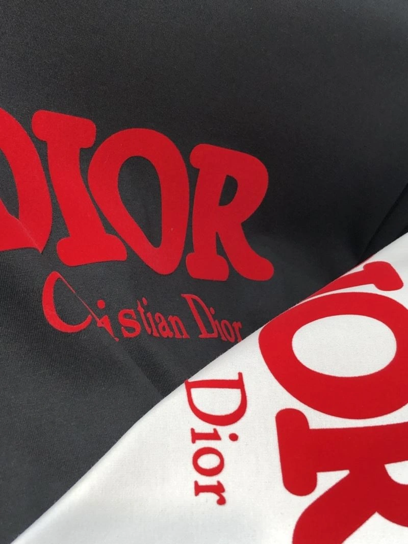 Bargain Christian Dior T-Shirts