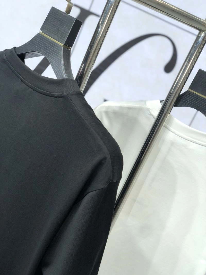 Bargain Christian Dior T-Shirts