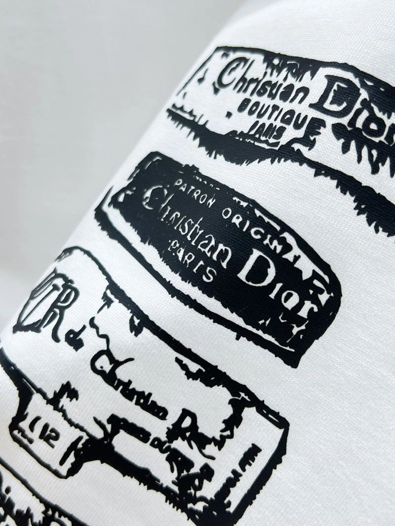 Reasonably priced Christian Dior T-Shirts