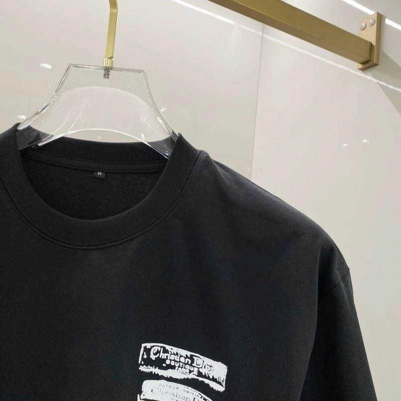 Low-cost Christian Dior T-Shirts