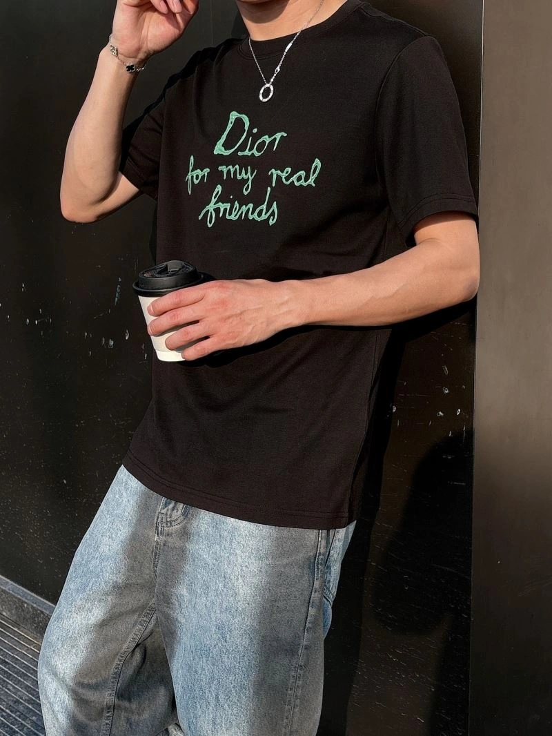 Bargain Christian Dior T-Shirts