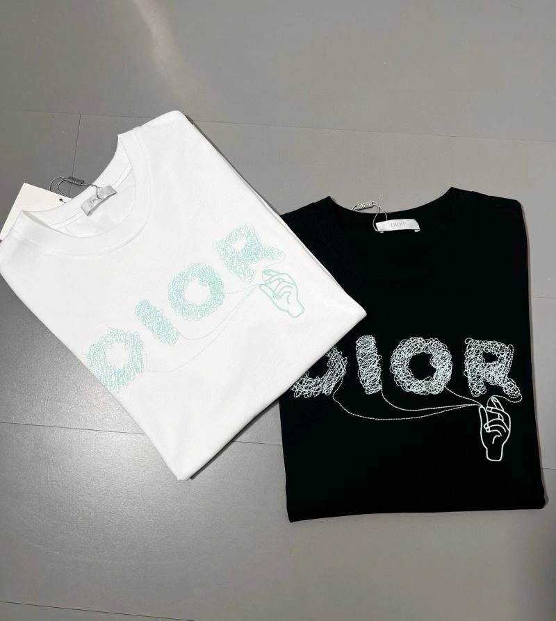 High accuracy Christian Dior T-Shirts