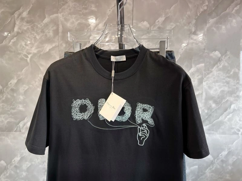 High accuracy Christian Dior T-Shirts