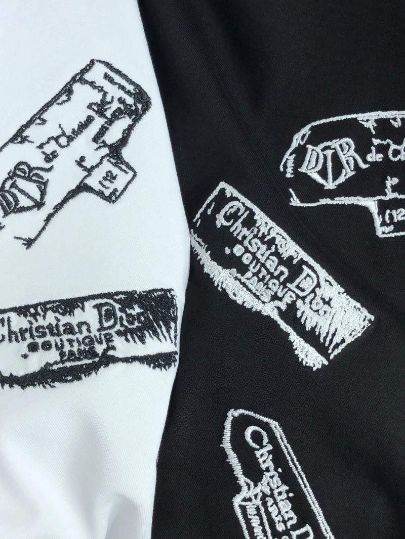 Low-cost Christian Dior T-Shirts