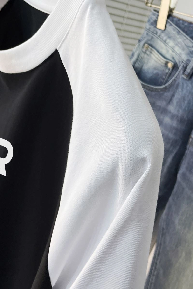 Low-cost Christian Dior T-Shirts