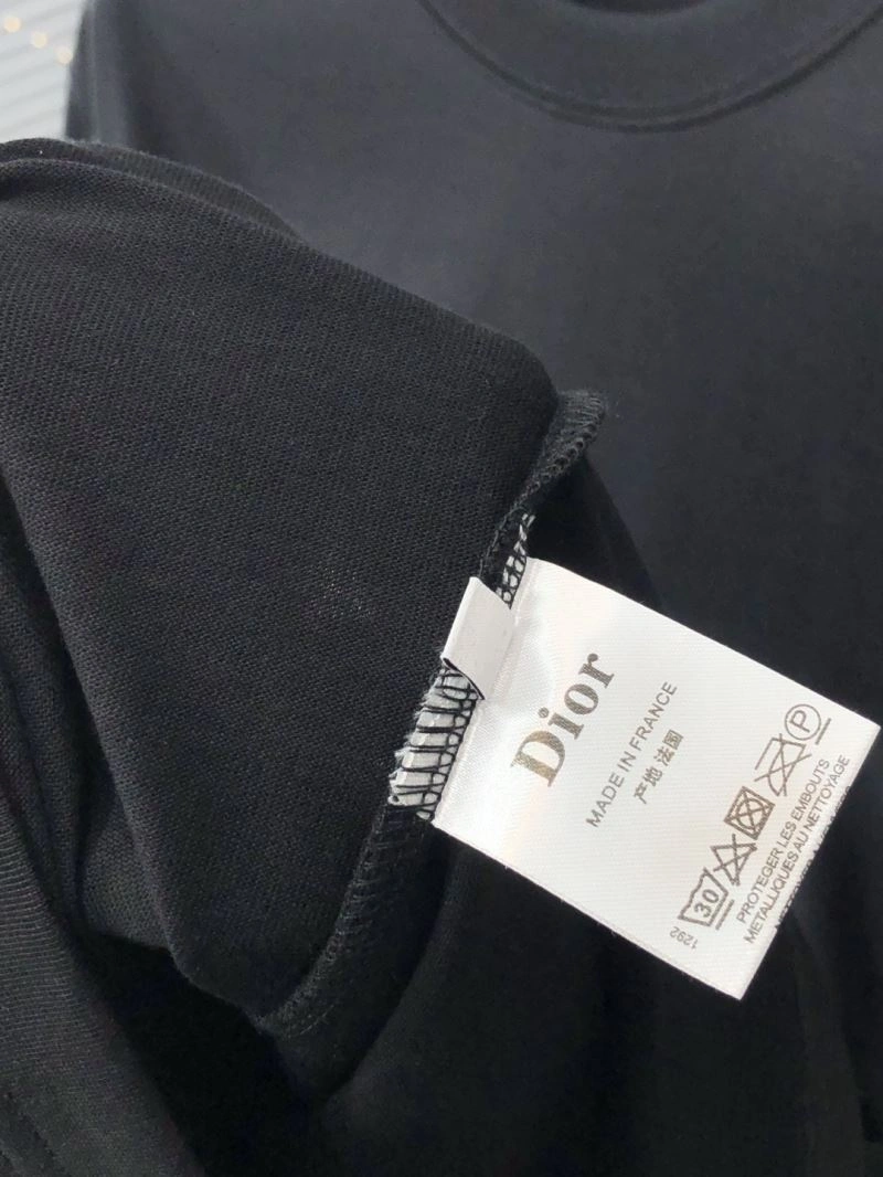 High accuracy Christian Dior T-Shirts