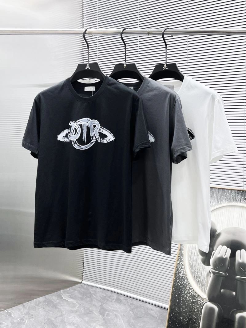 High accuracy Christian Dior T-Shirts