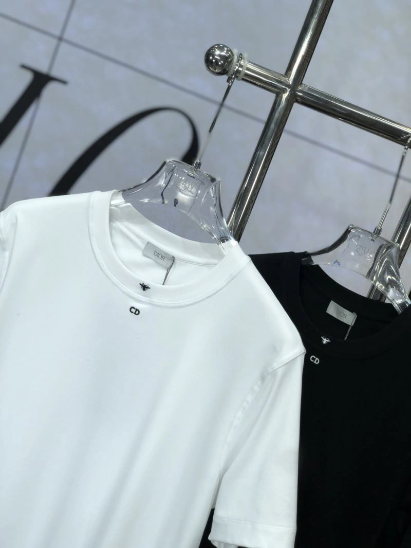 Affordable Christian Dior T-Shirts