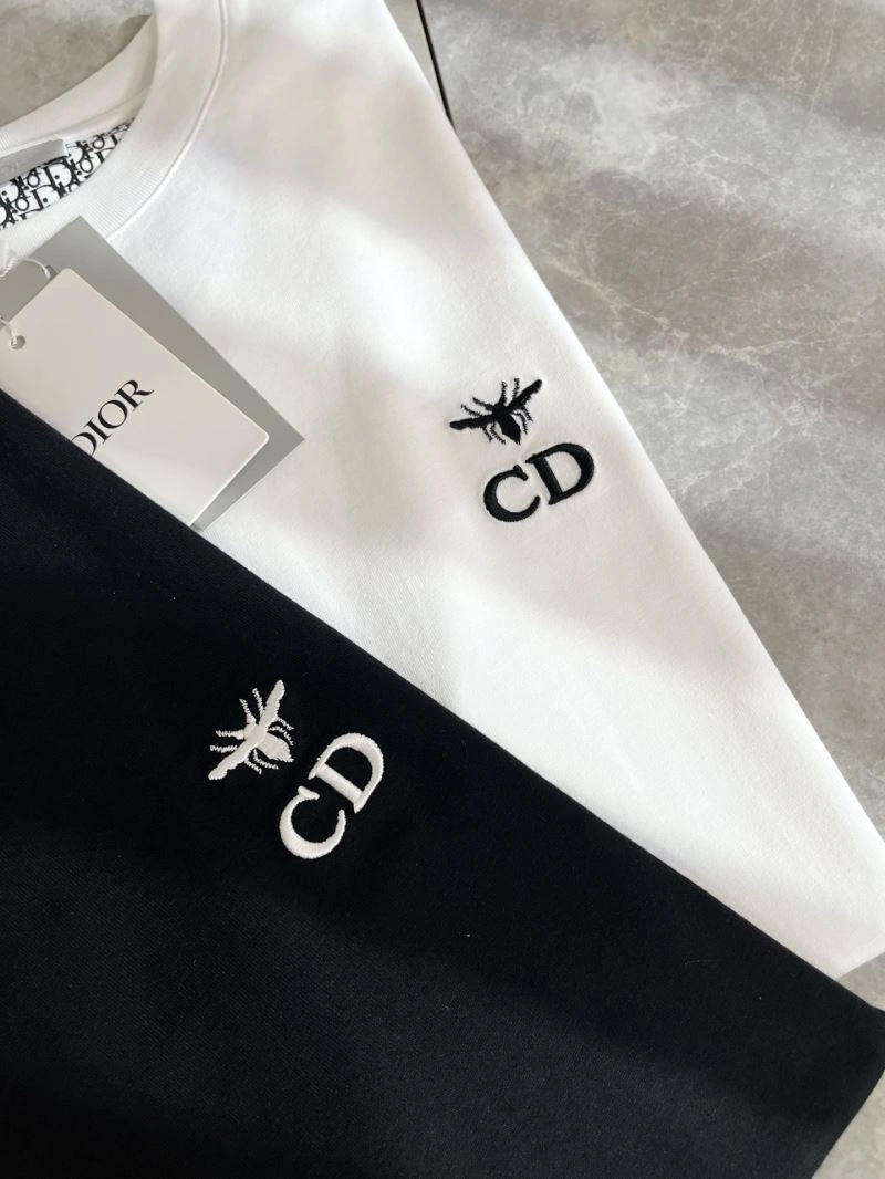 Bargain Christian Dior T-Shirts