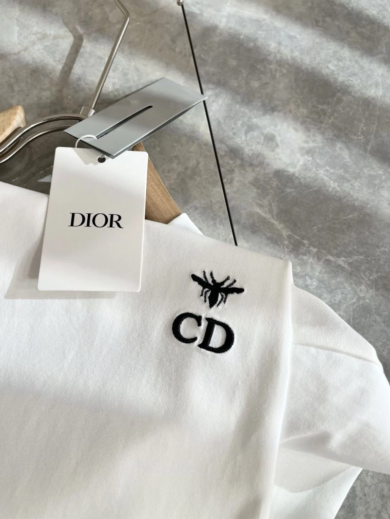Bargain Christian Dior T-Shirts