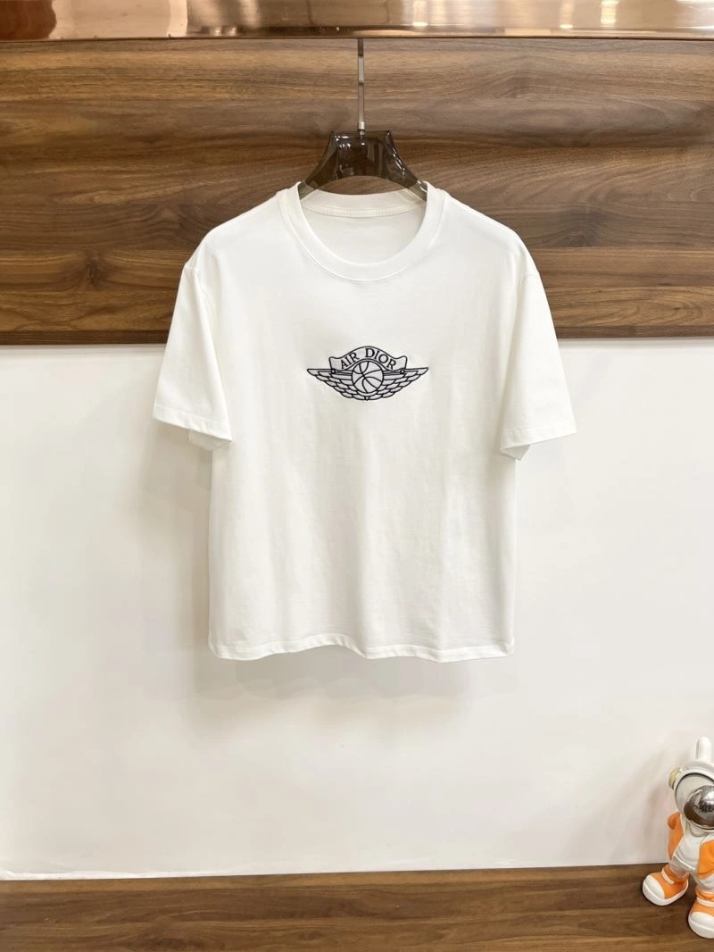 Cut-rate Christian Dior T-Shirts