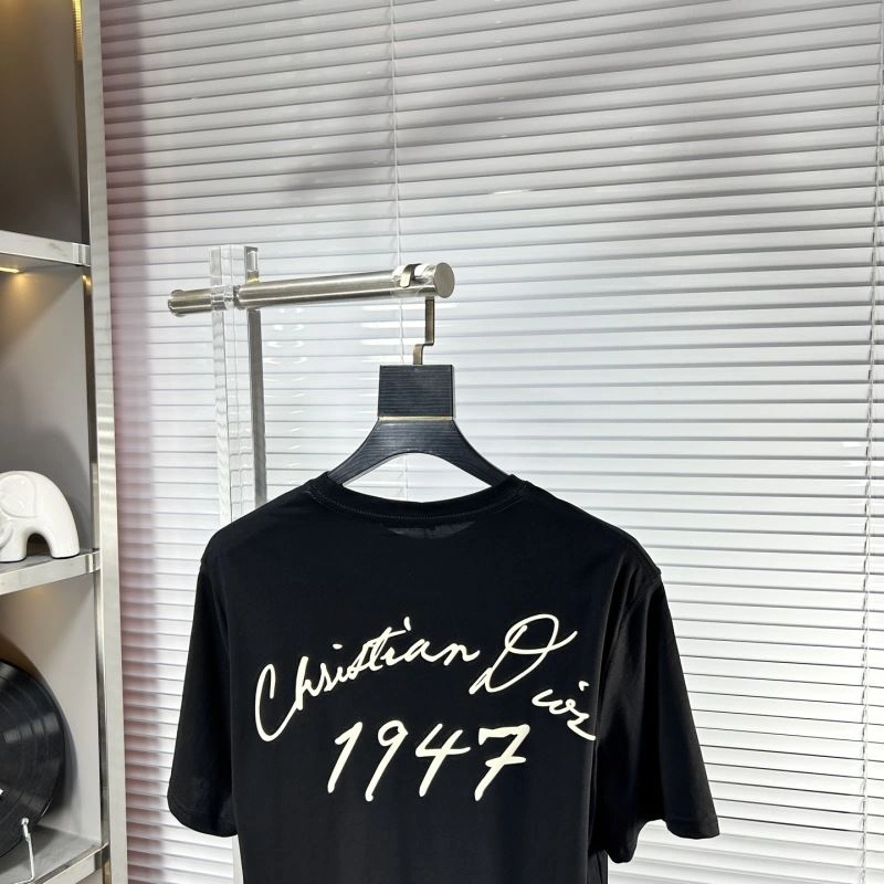 Value-priced Christian Dior T-Shirts