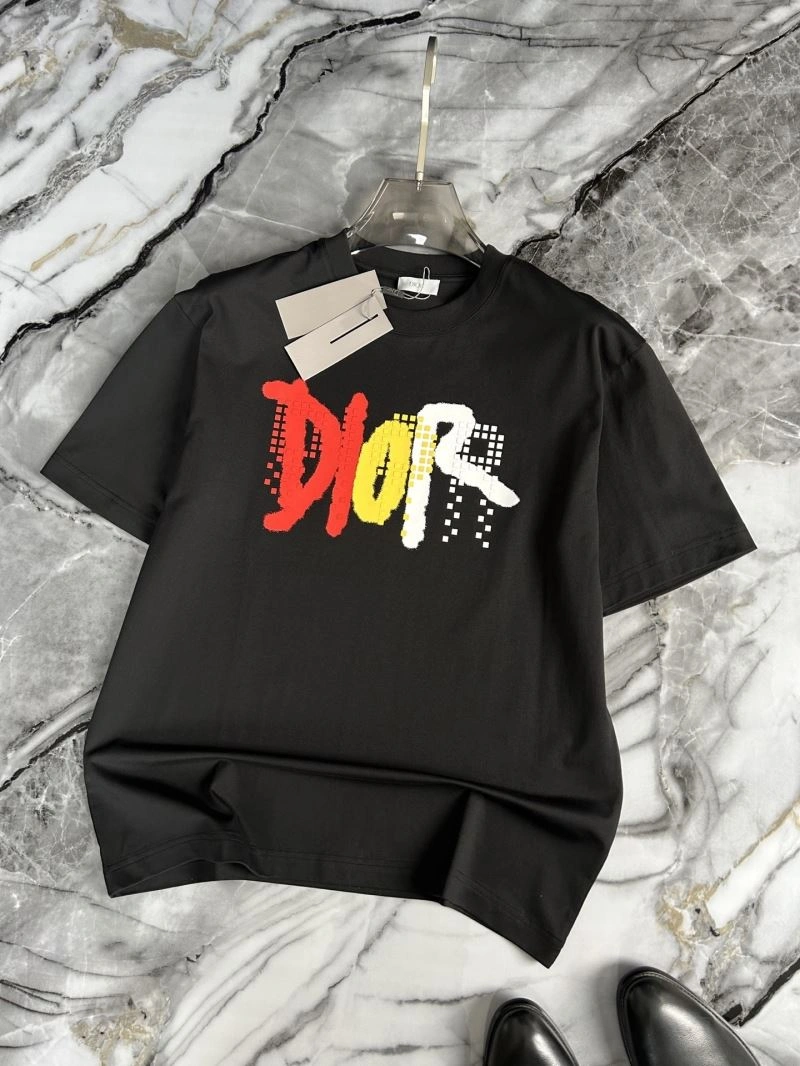 Low-cost Christian Dior T-Shirts
