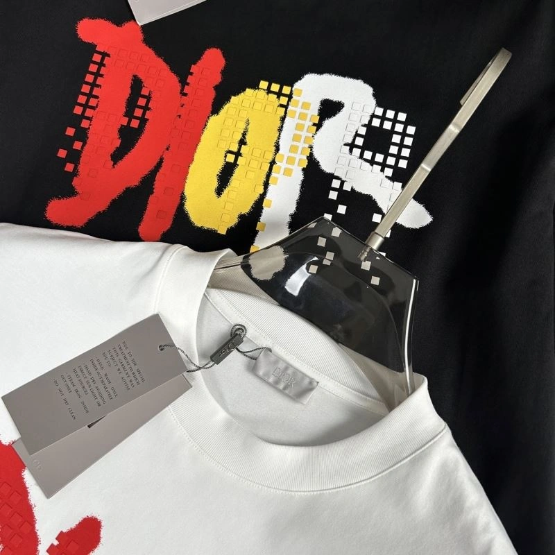 Low-cost Christian Dior T-Shirts