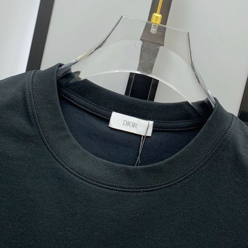 High fidelity Christian Dior T-Shirts