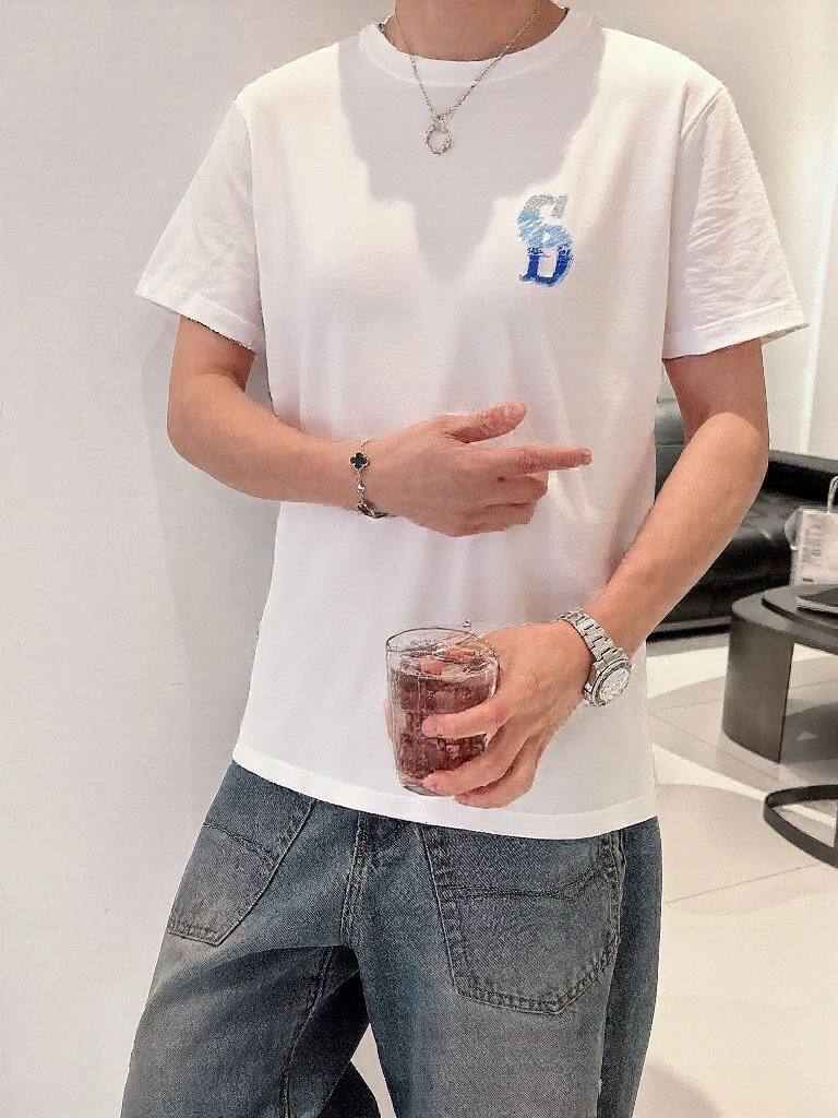 Discounted Christian Dior T-Shirts