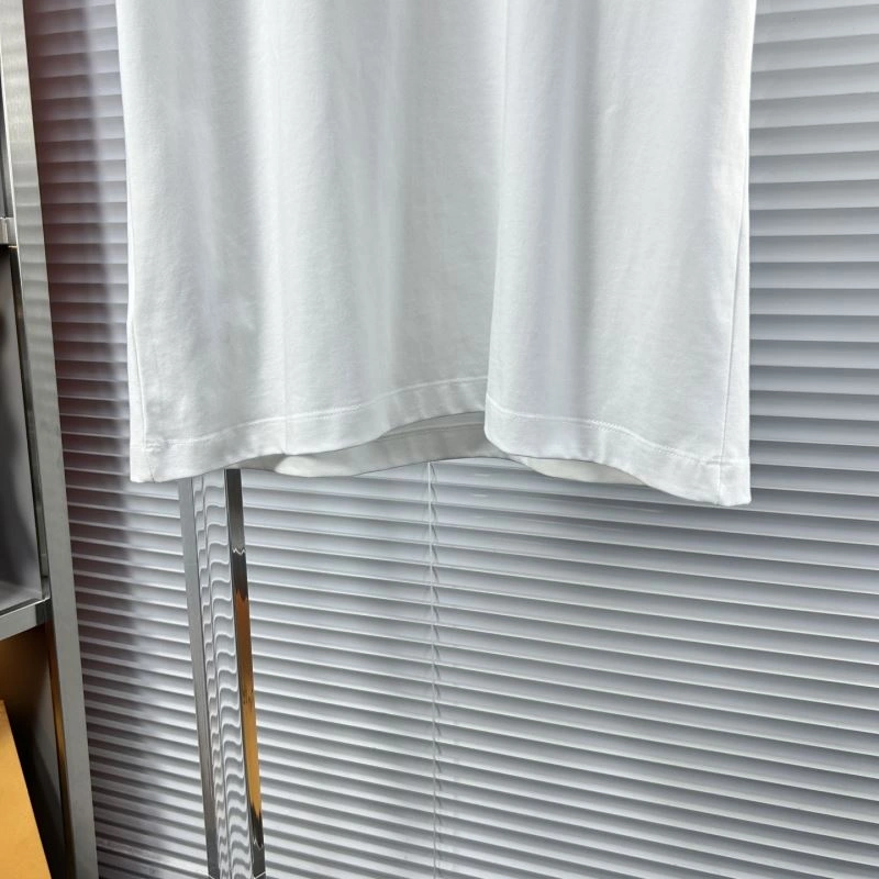 Bargain Christian Dior T-Shirts
