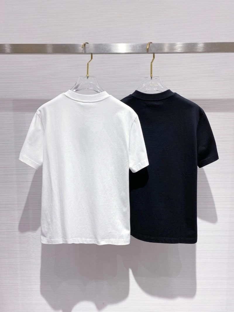 Indistinguishable Christian Dior T-Shirts