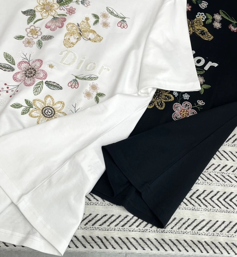 Inexpensive Christian Dior T-Shirts