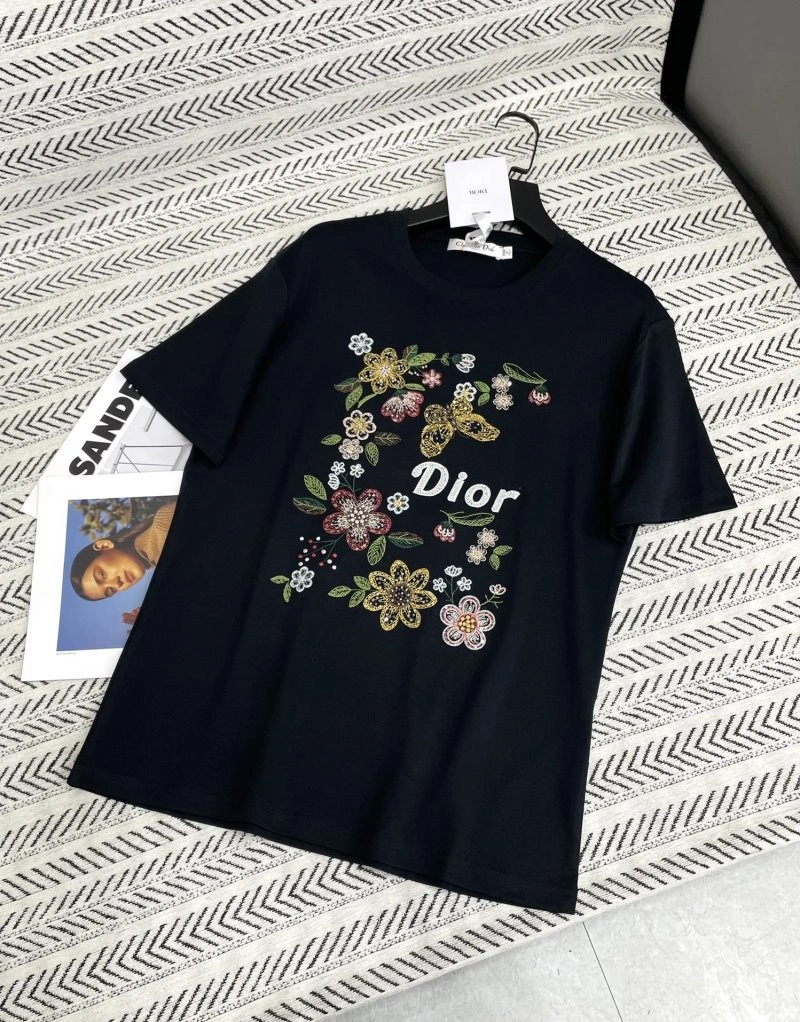 Inexpensive Christian Dior T-Shirts