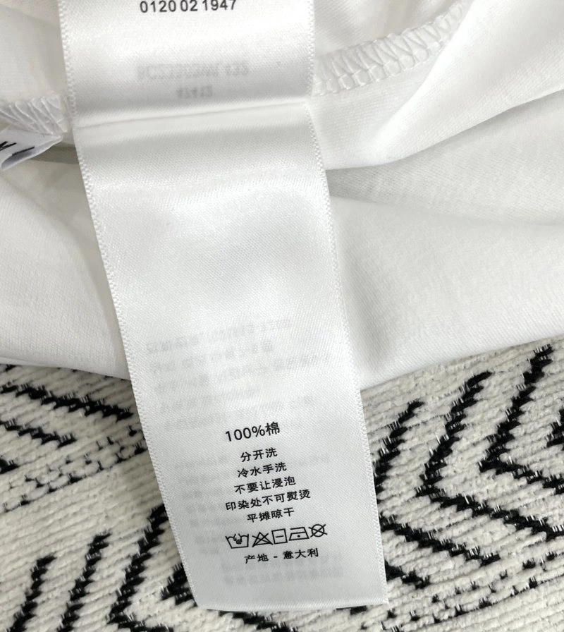 Inexpensive Christian Dior T-Shirts