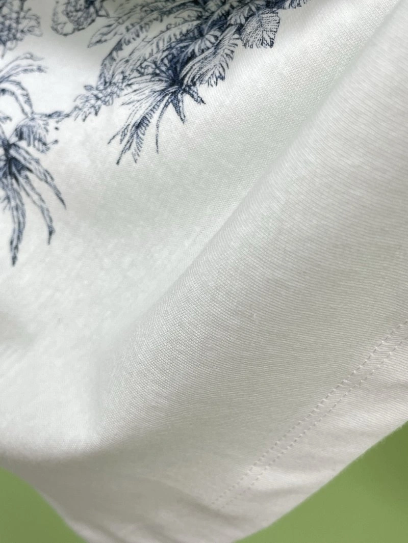 High fidelity Christian Dior T-Shirts