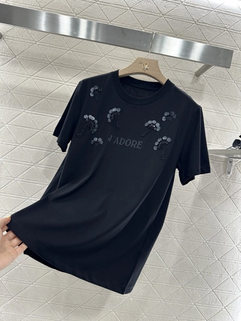 Budget-friendly Christian Dior T-Shirts