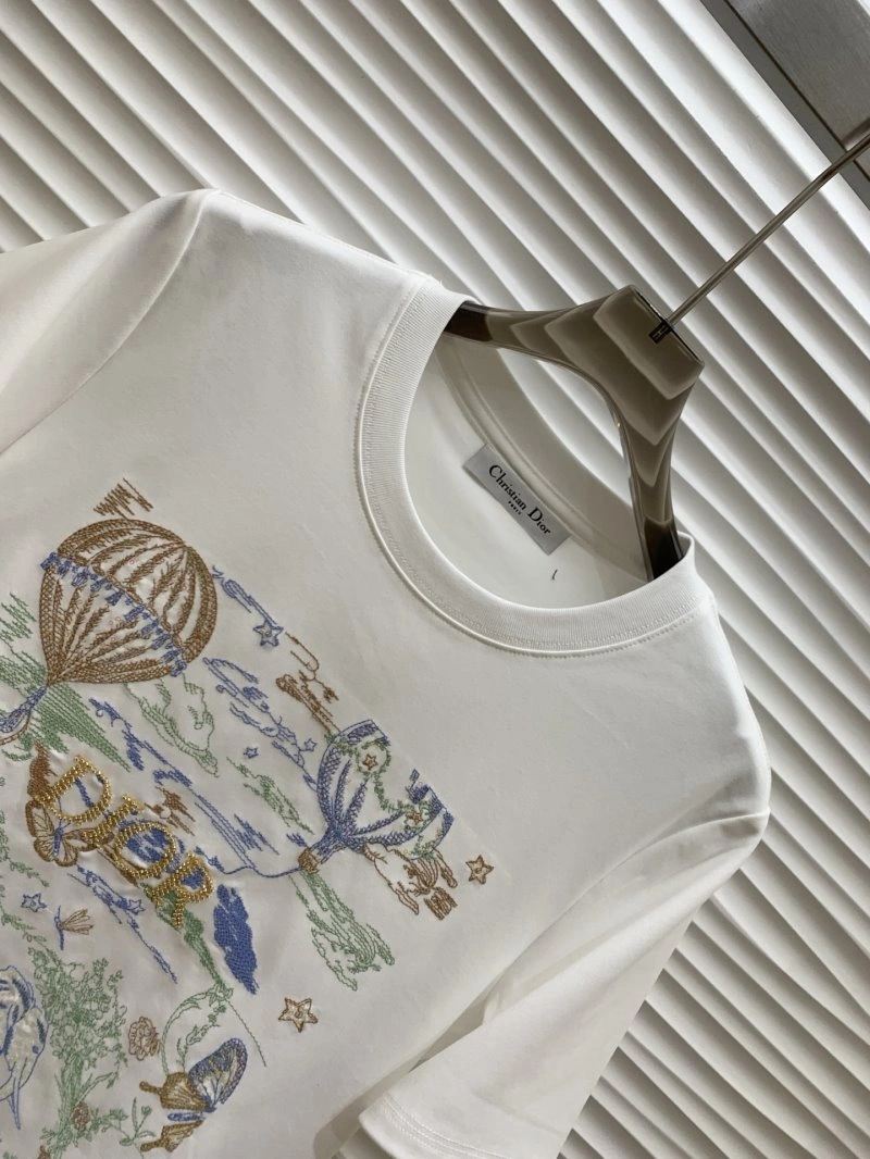Value-priced Christian Dior T-Shirts