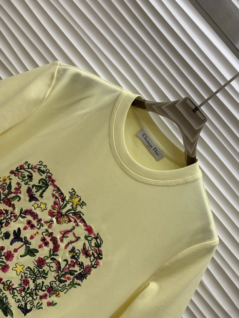 Budget-friendly Christian Dior T-Shirts