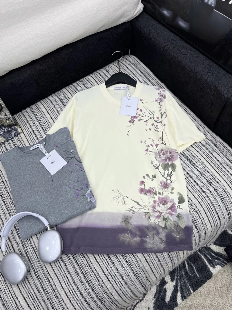 Top mirror Christian Dior T-Shirts