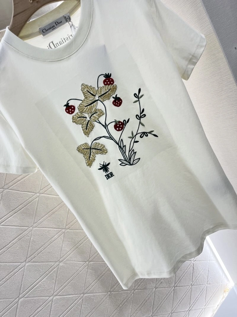 Reasonably priced Christian Dior T-Shirts