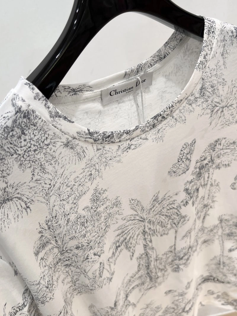 Affordable Christian Dior T-Shirts
