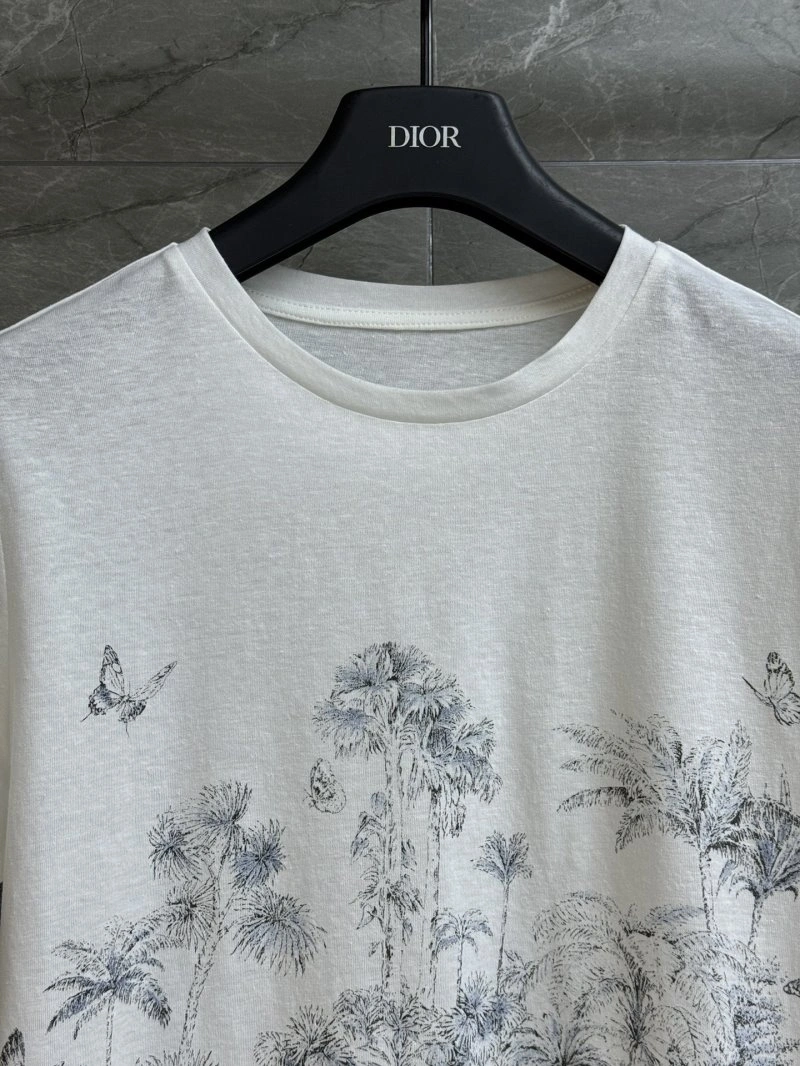 Low-cost Christian Dior T-Shirts