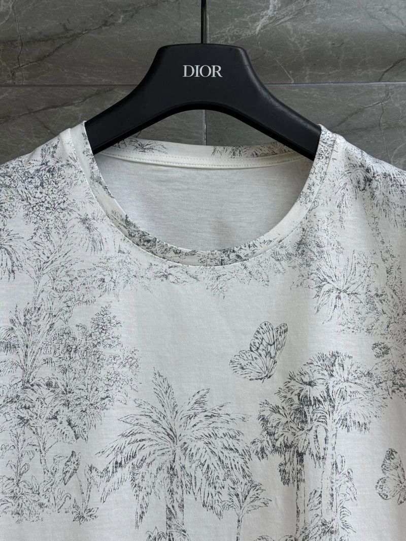 Top match Christian Dior T-Shirts