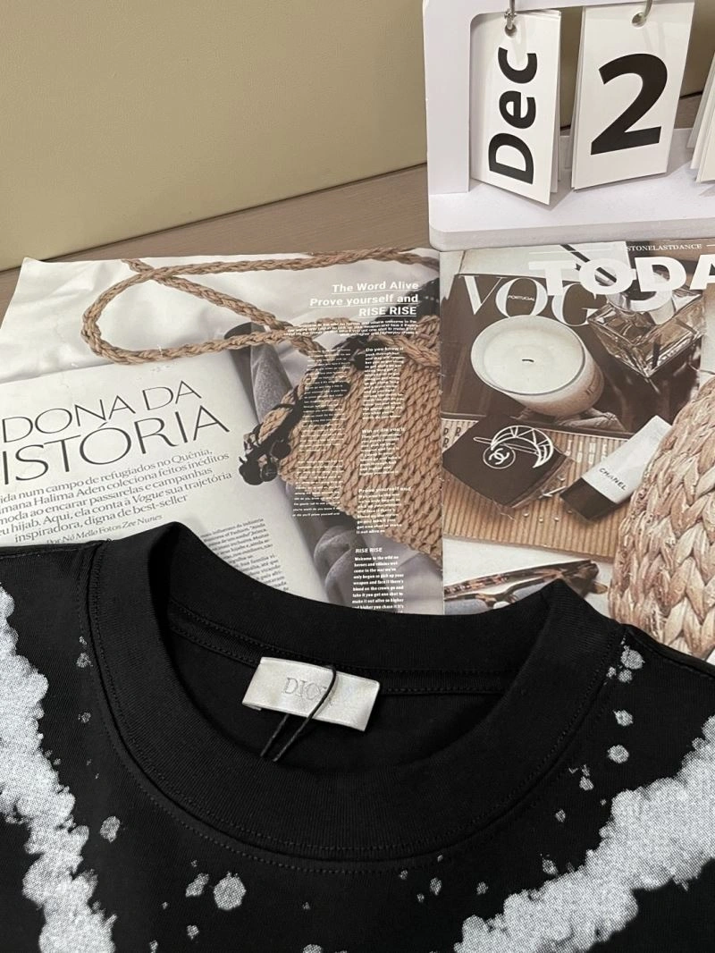 Top match Christian Dior T-Shirts