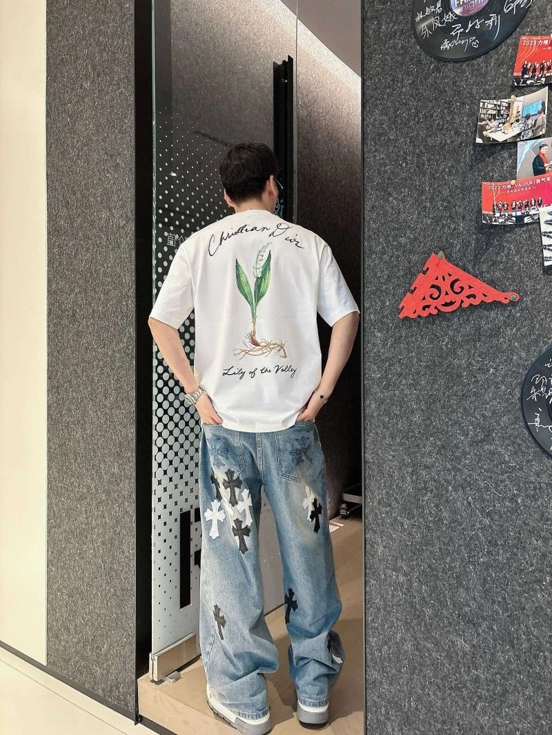 Budget-friendly Christian Dior T-Shirts