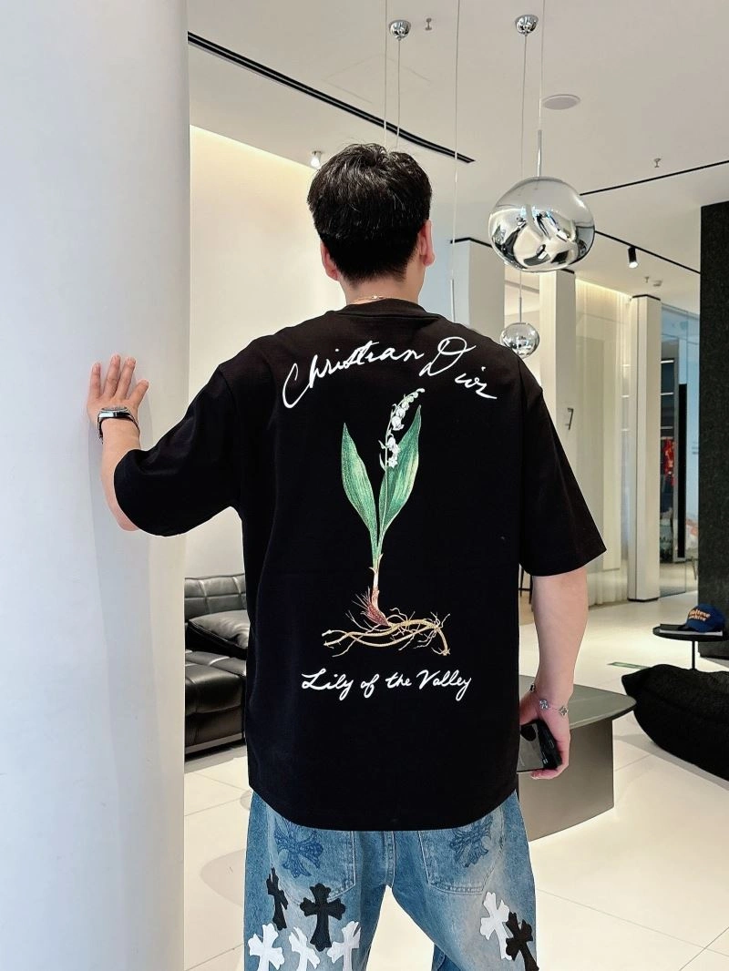 Inexpensive Christian Dior T-Shirts