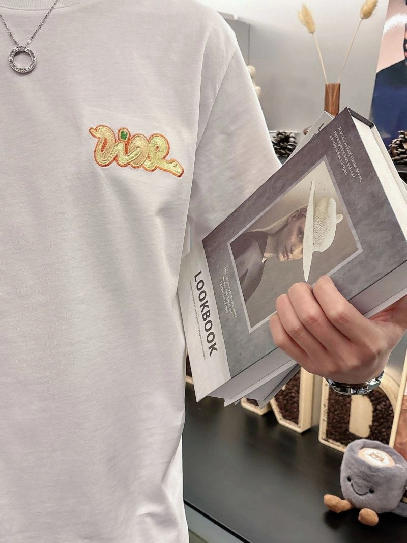 High accuracy Christian Dior T-Shirts