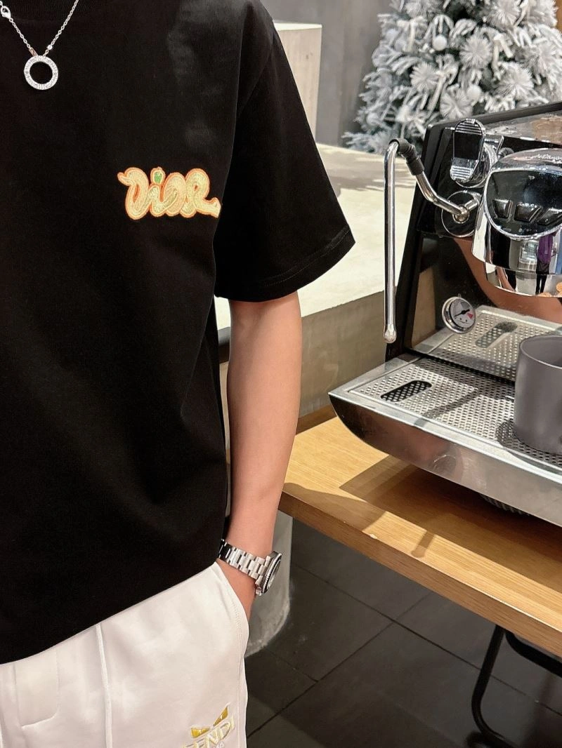 Indistinguishable Christian Dior T-Shirts
