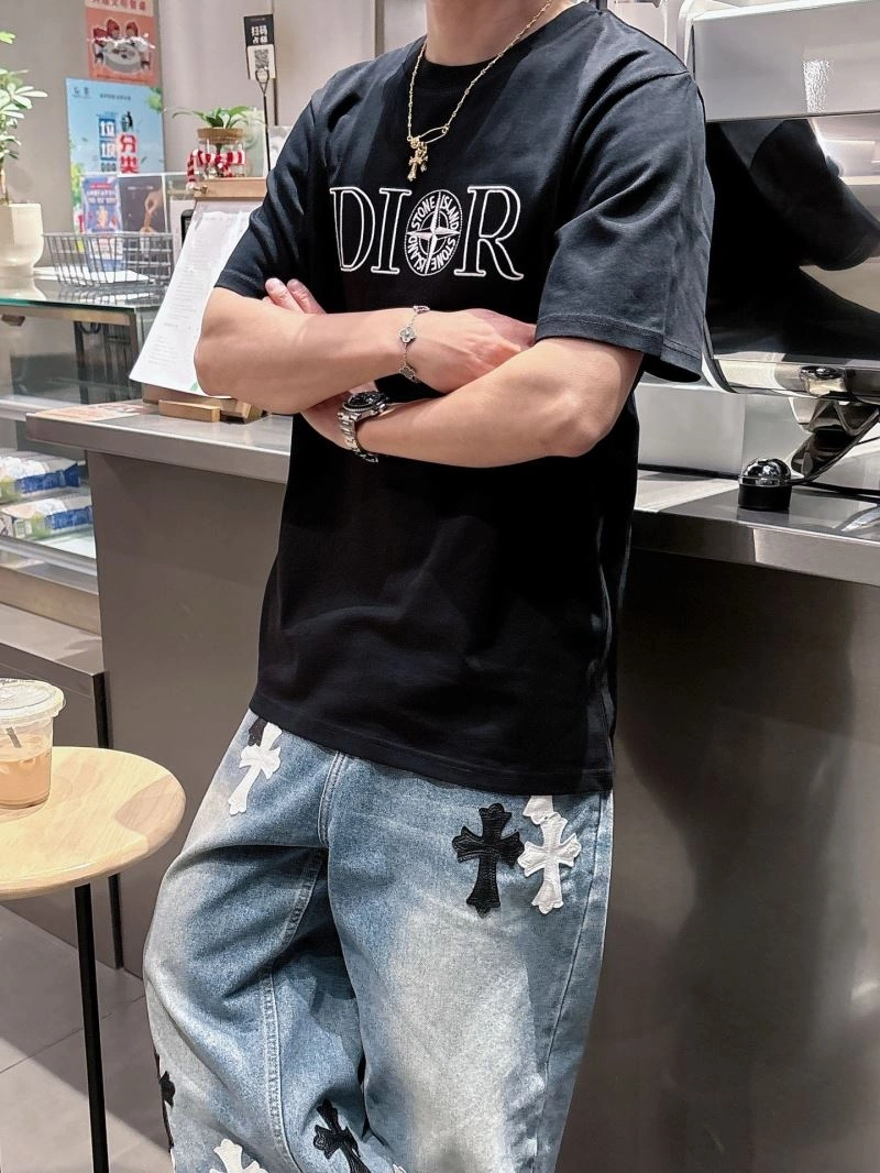 High fidelity Christian Dior T-Shirts