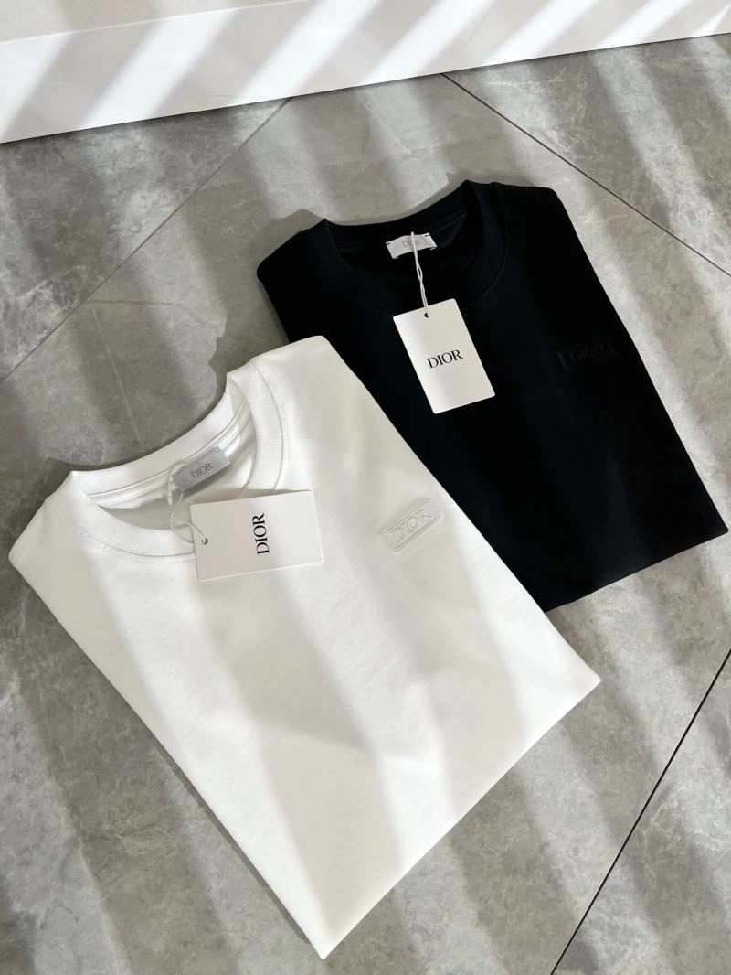 Affordable Christian Dior T-Shirts