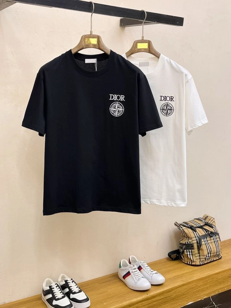 High accuracy Christian Dior T-Shirts